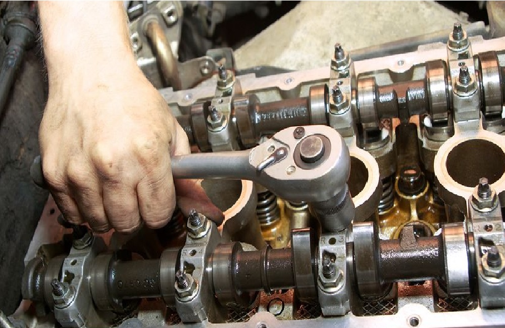 Bi Turbo Auto Repair Workshop