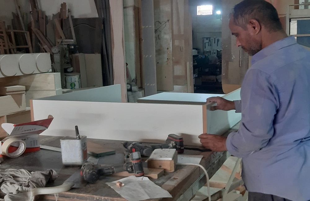 Al Aryaf Decor Design And Works (Aluminium Carpentry)