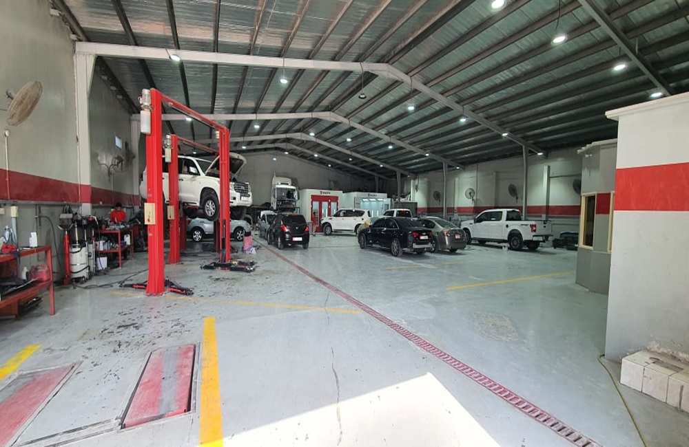 Al Jars Al Feddi Car Services Center L.L.C (Auto Repair Workshop)